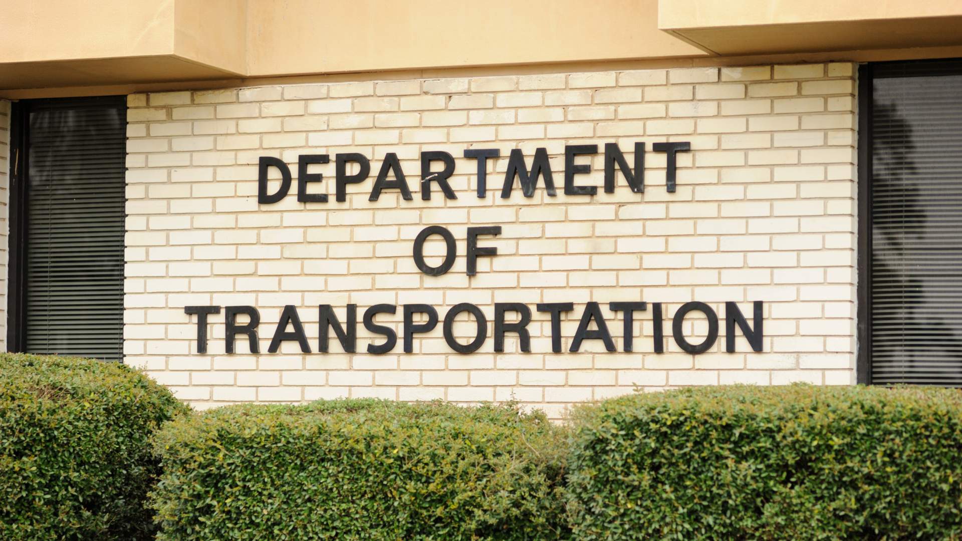 Explore Route 82: View CDOT Cameras Map & Updates!